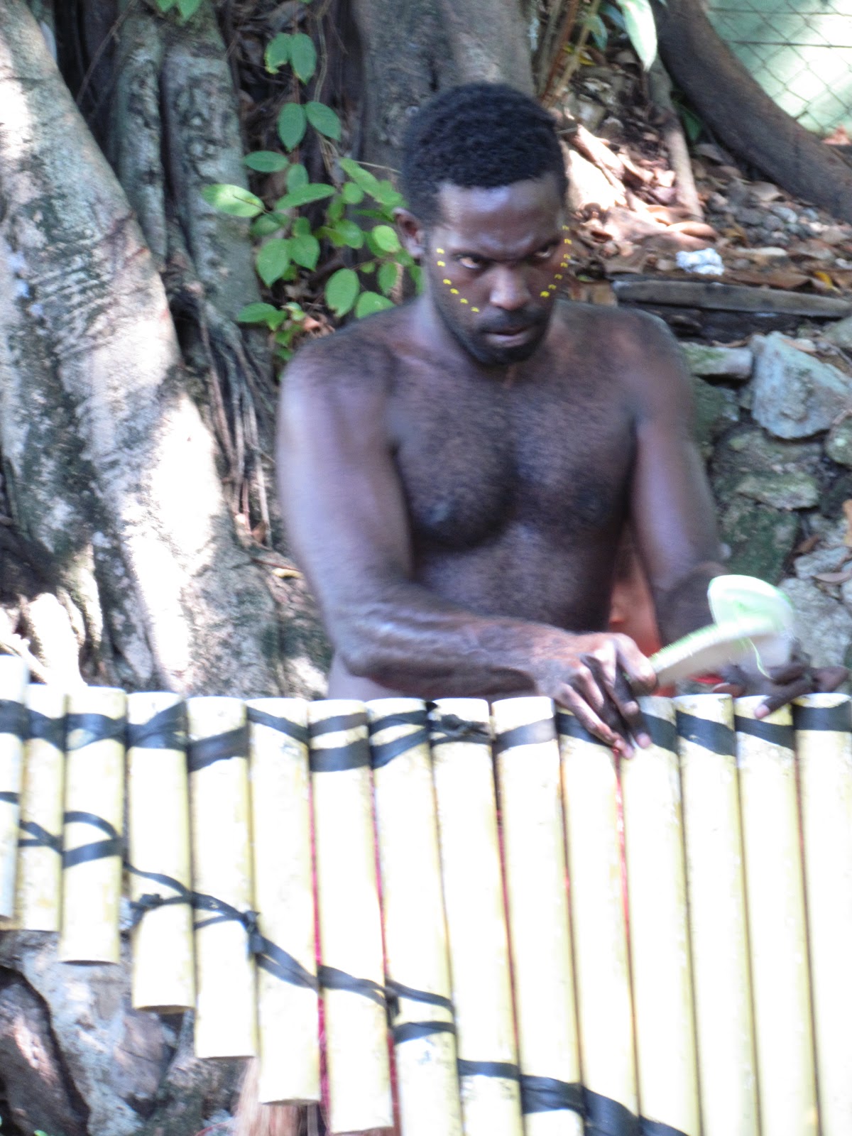 Indigenous music in Papua New Guinea: rubber thongs and bamboo tubes