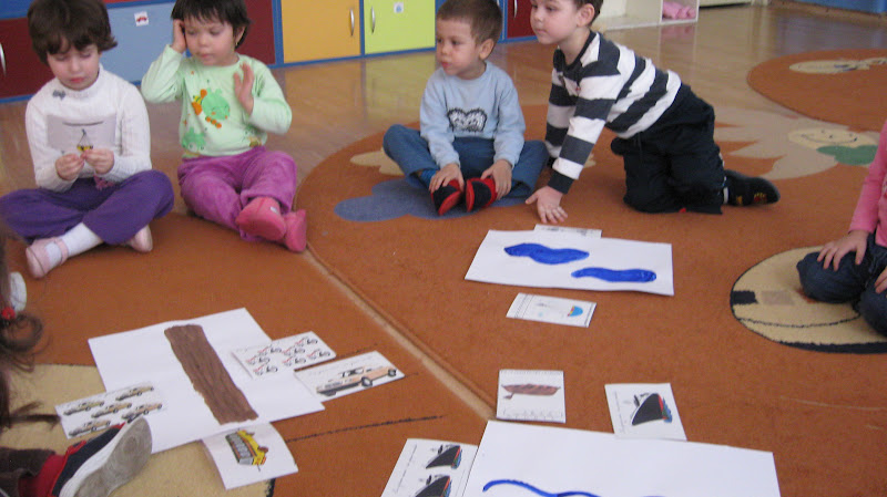 Grupa boboceilor: JOC DIDACTIC "PE UNDE CIRCULĂ?