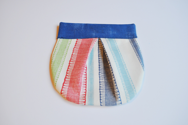 Fort Worth Fabric Studio: Gathered Apron Tutorial