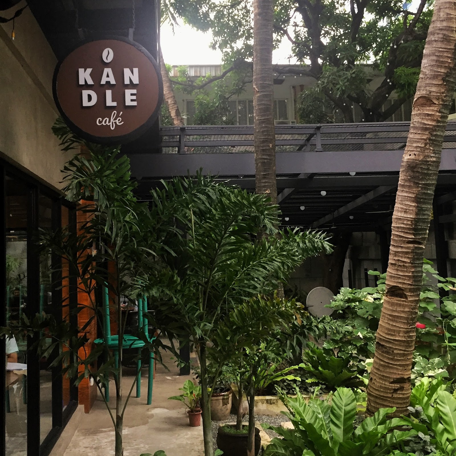 What Mary Loves: First Bite: Kandle Cafe