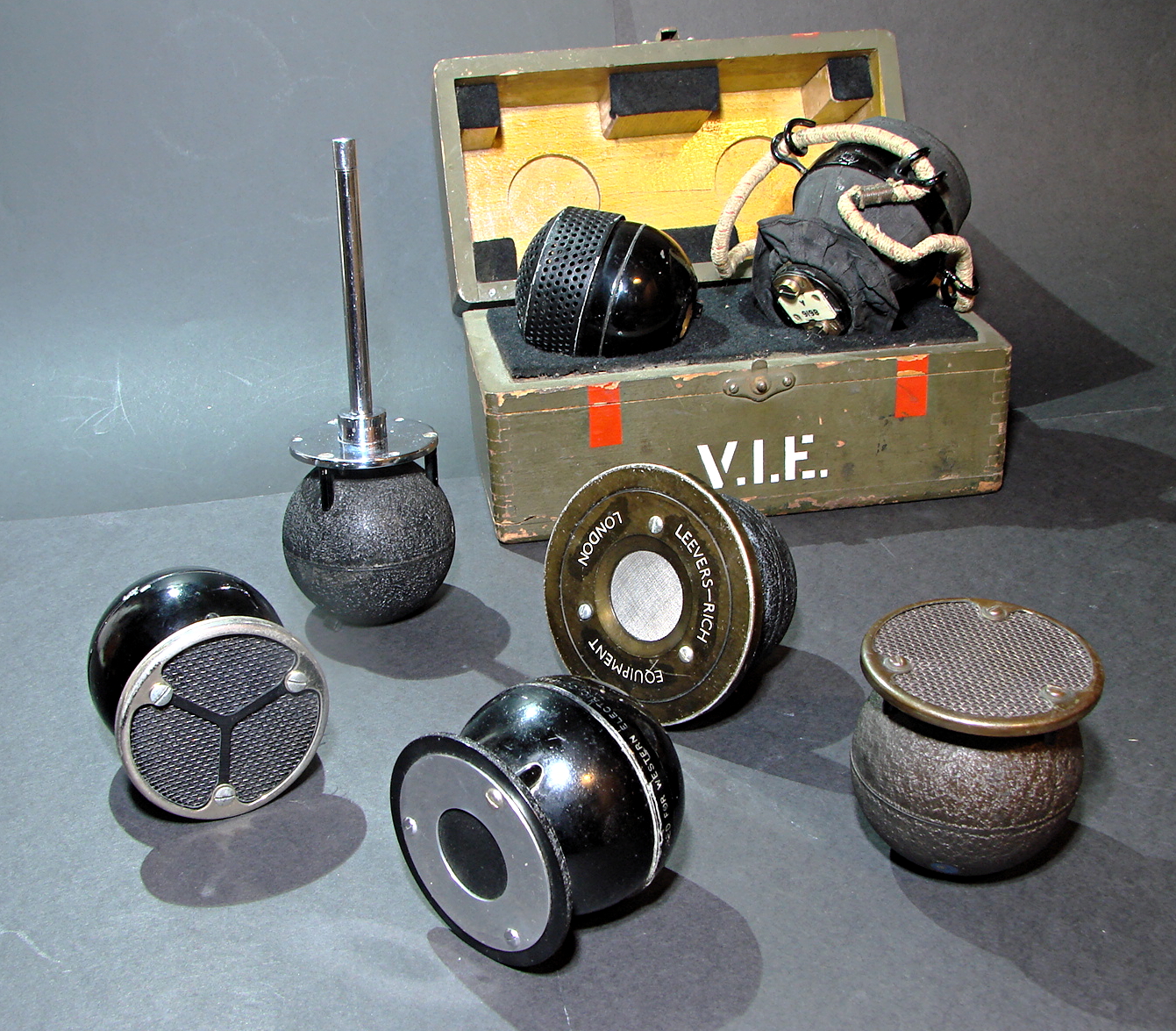 Lateral Science: The STC 4021 Microphone & VIE: Visual Indicating ...