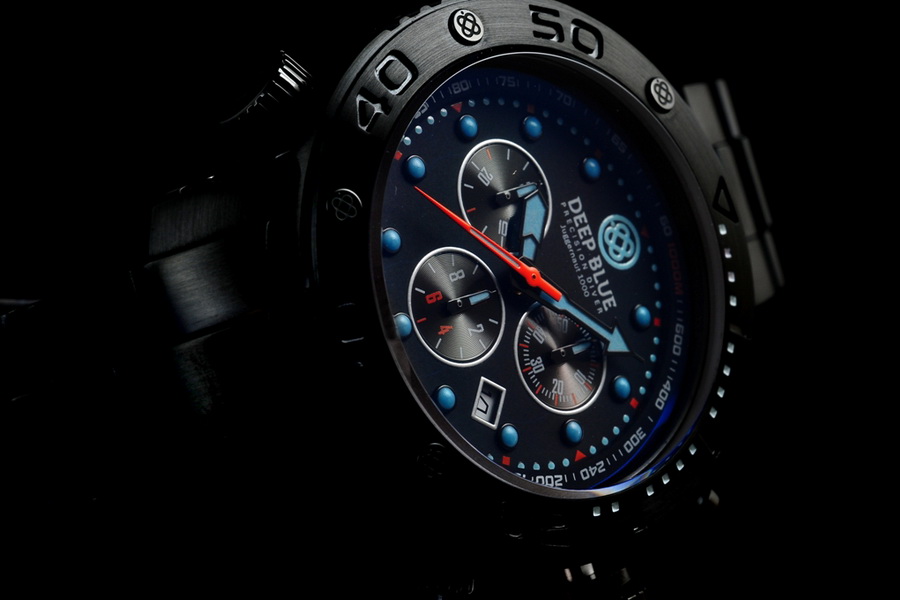 OceanicTime: DEEP BLUE Juggernaut 1000m CHRONO