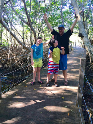 Love That Max : This dad deserves props 365 days a year