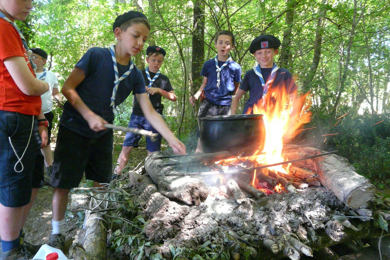 Scout d'Europe Meute 1ère châteauroux: Retour sur le camp juillet 2016