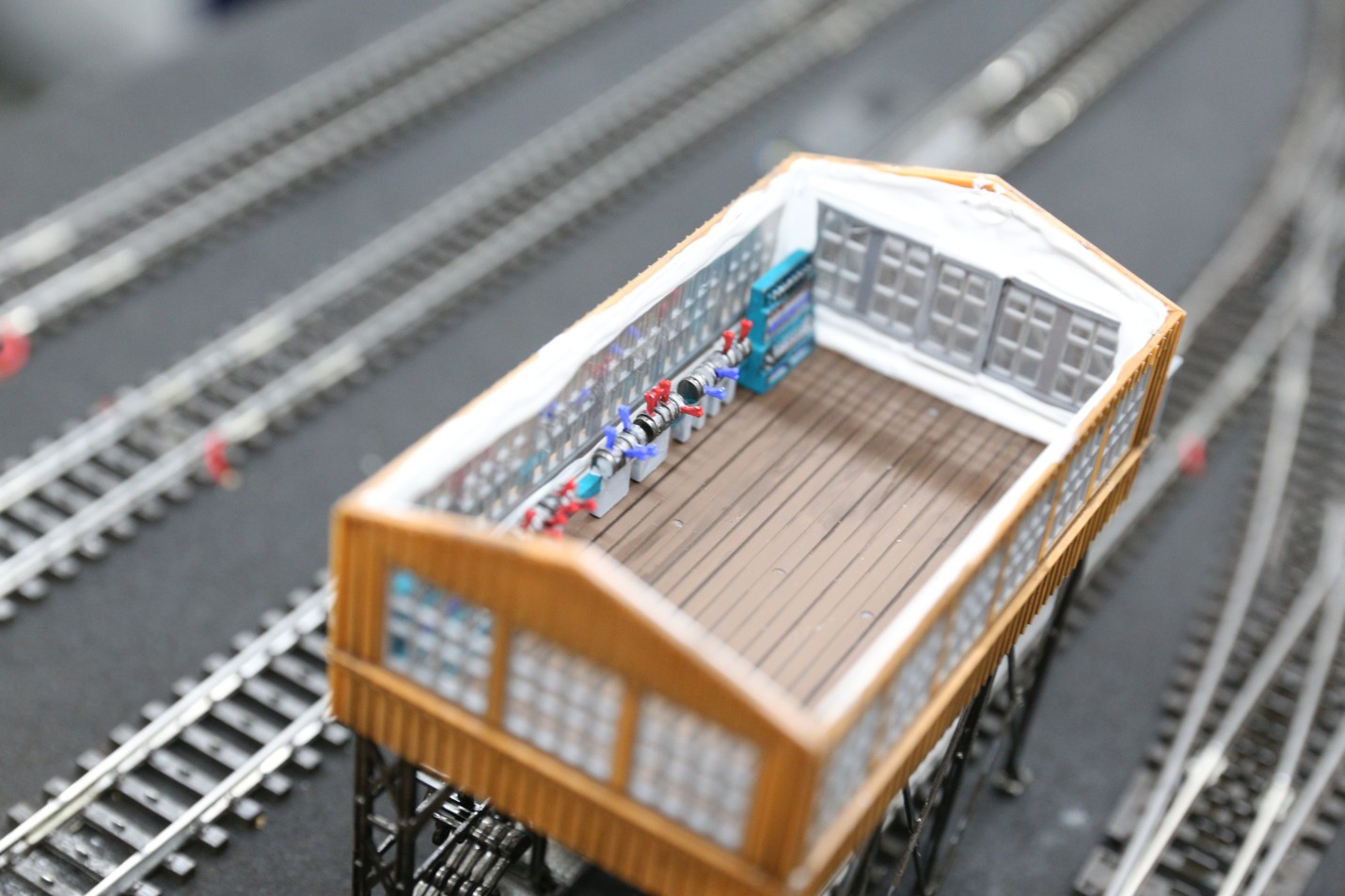 次は更に細かい建物の制作。