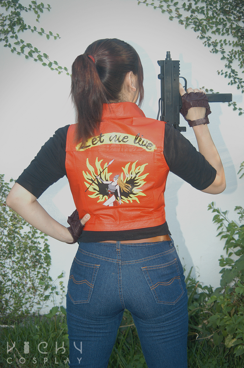 Claire Redfield Cosplay: Resident Evil Code Veronica X, traje oficial