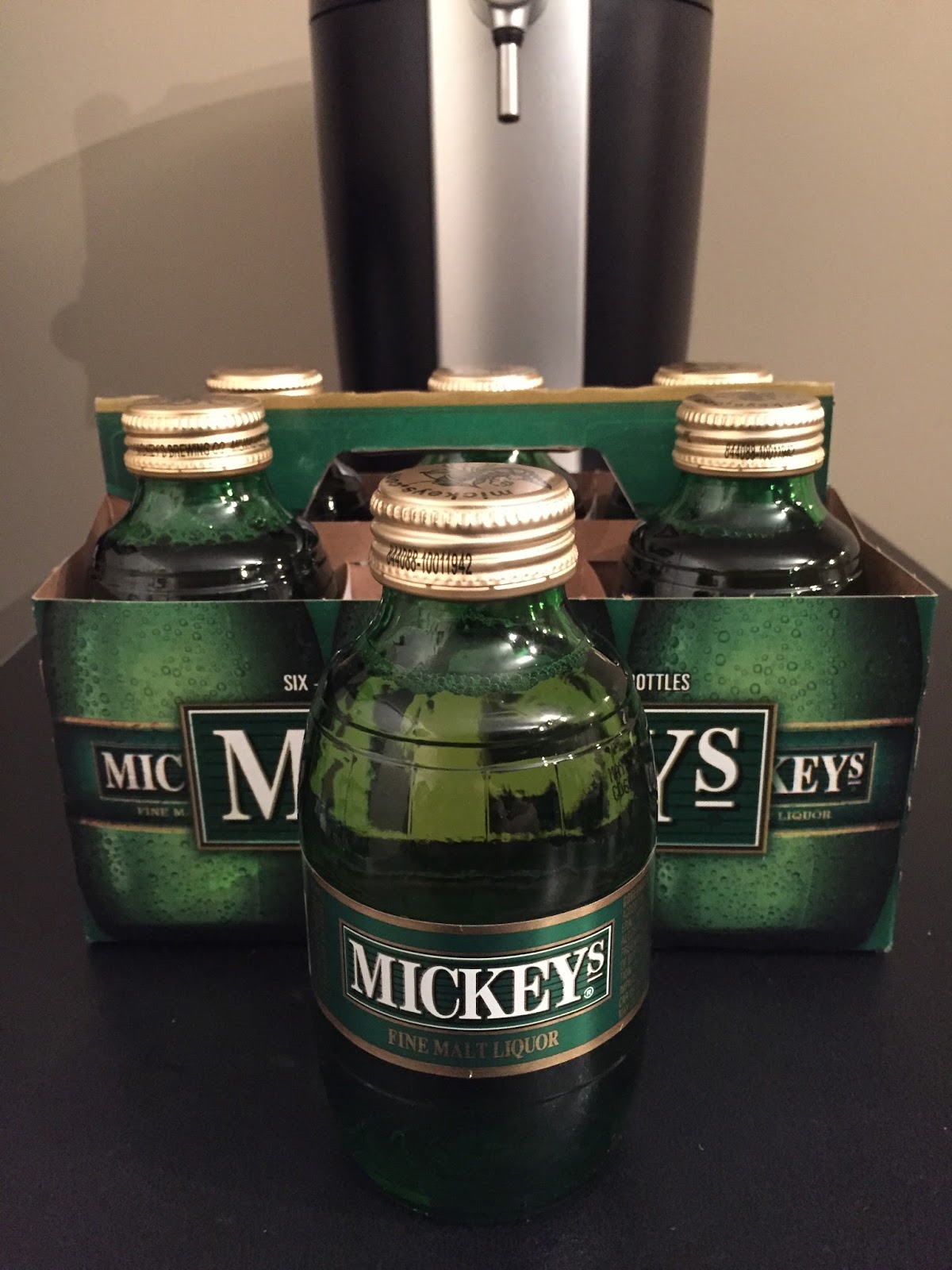 Malt Liquor Of The Week - Mickey's