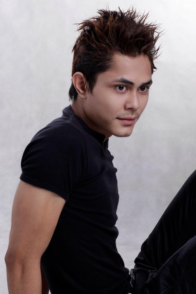 M y a n m a r H u n k s: Daniel