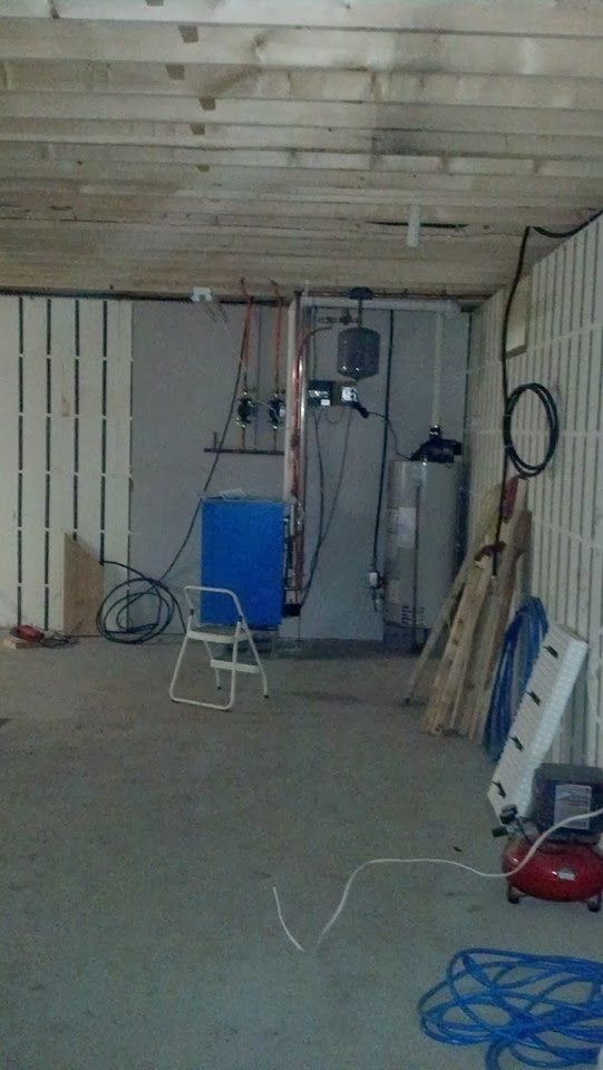 Within the Walls of Curry: Inside tour part 1: basement and first floor