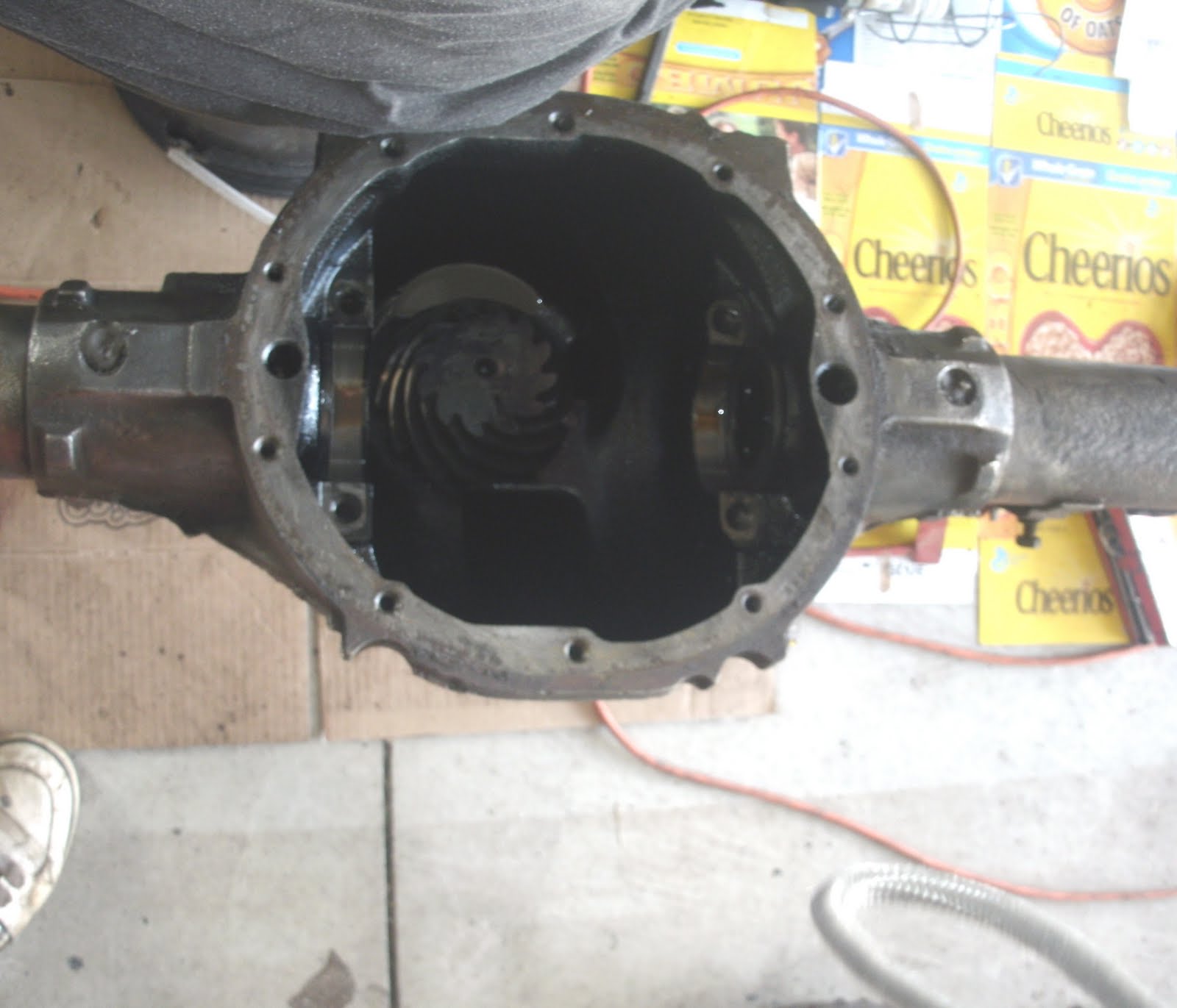 Domobomb's 1979 Camaro Z28: Swapping an Open Rear Differential into a ...