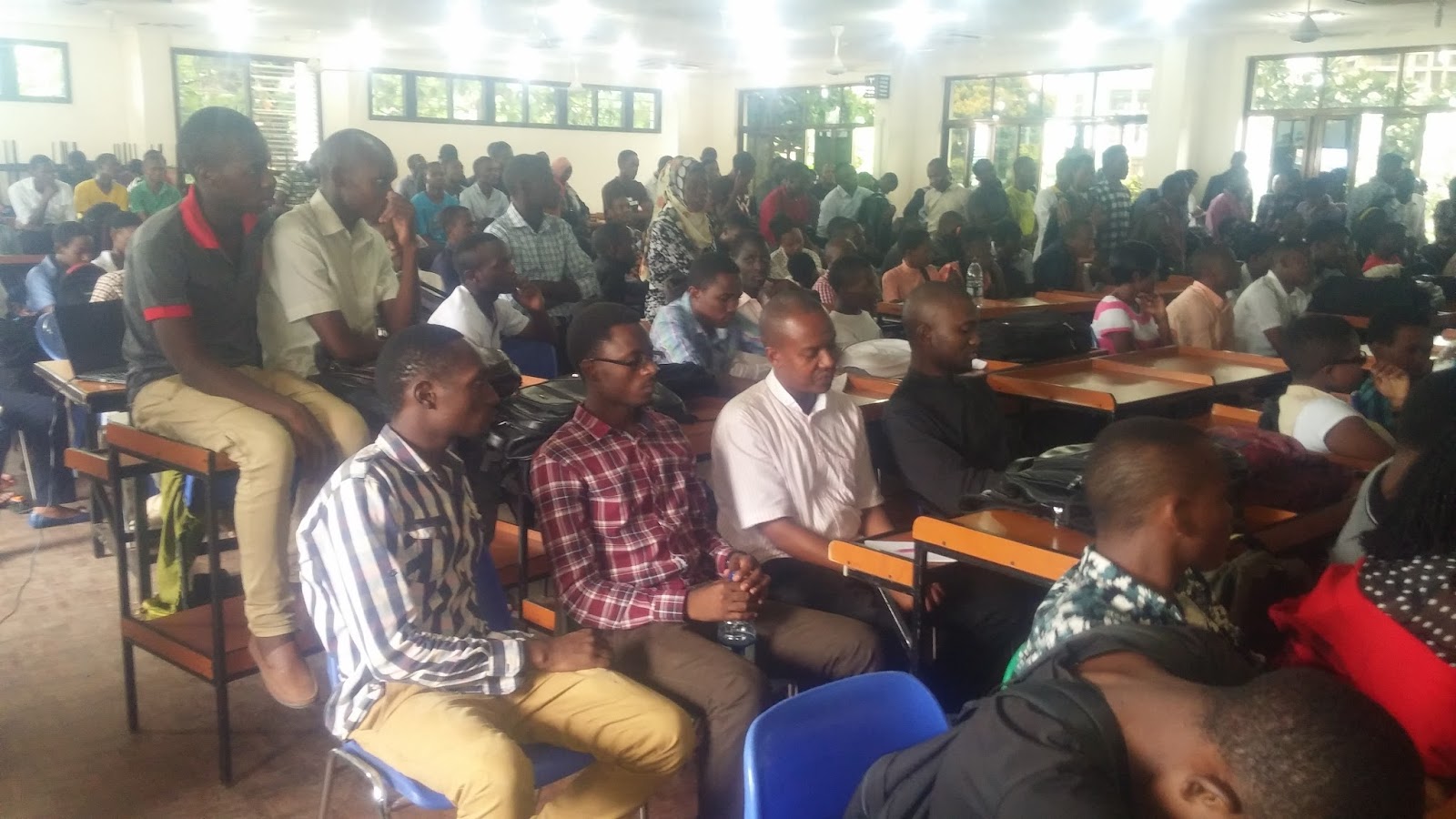 MUHAS LIBRARY: FIRST MUHAS LIBRARY SYMPOSIUM CONDUCTED ON 5TH DECEMBER 2017