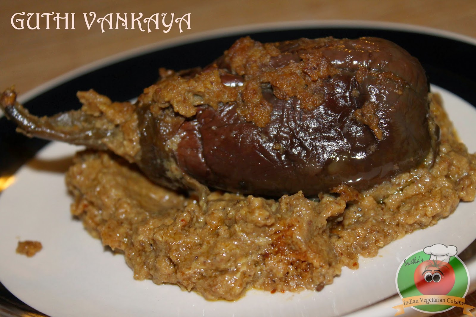 Swetha's Indian Vegetarian Cuisine: GUTHI VANKAYA / STUFFED EGGPLANT CURRY