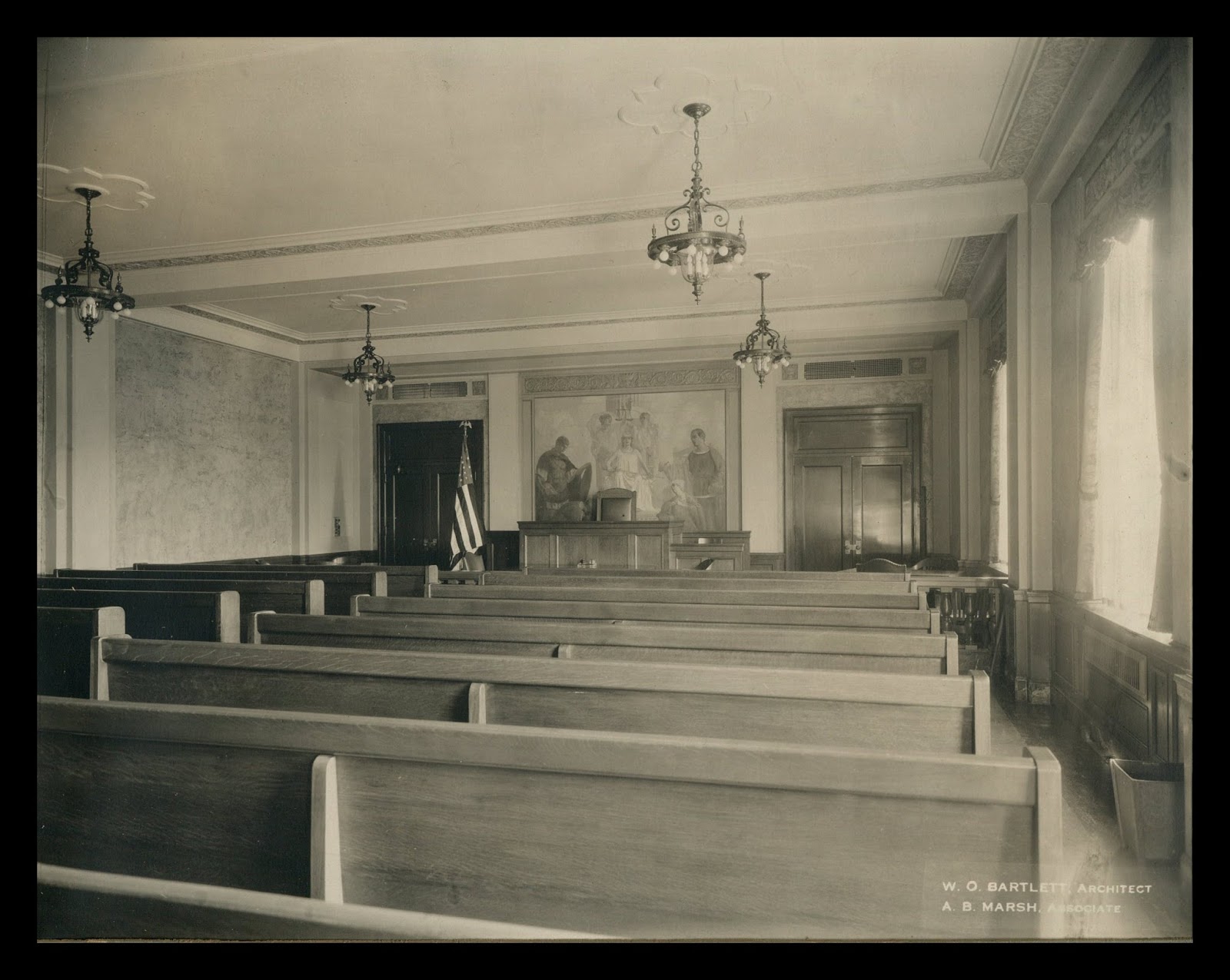 Lock 15 East: Municipal Building Interior