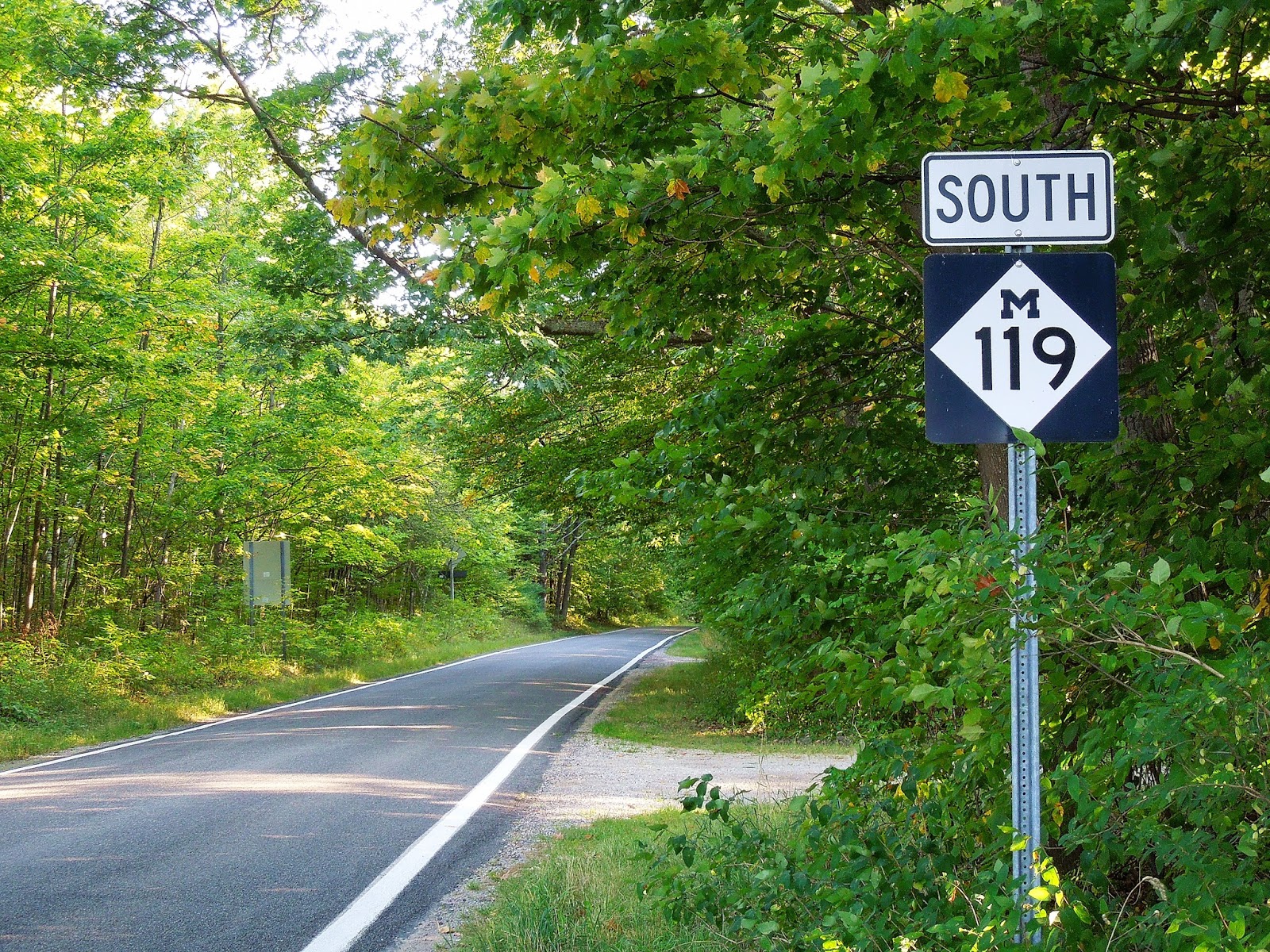 Focusing On Travel : M-119 - Scenic Tunnel of Trees Drive