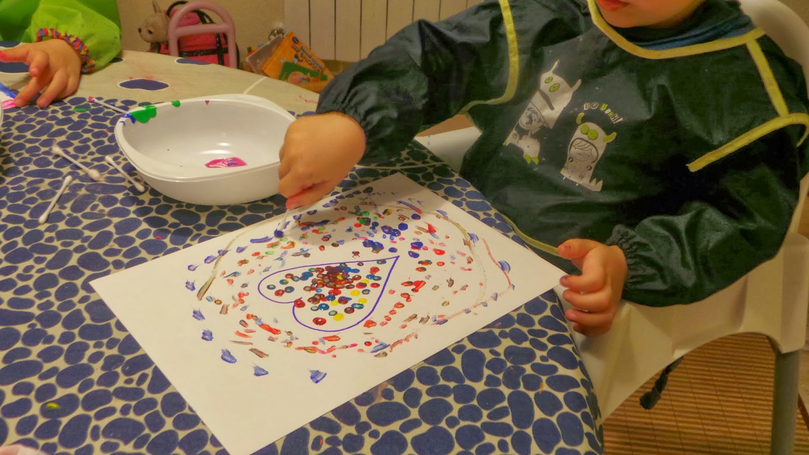 El sabor de las manzanas: Ideas para San Valentín pintando.