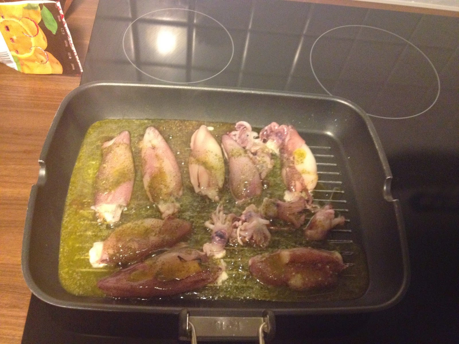 Simple Spanish recipe: Chipirones a la plancha