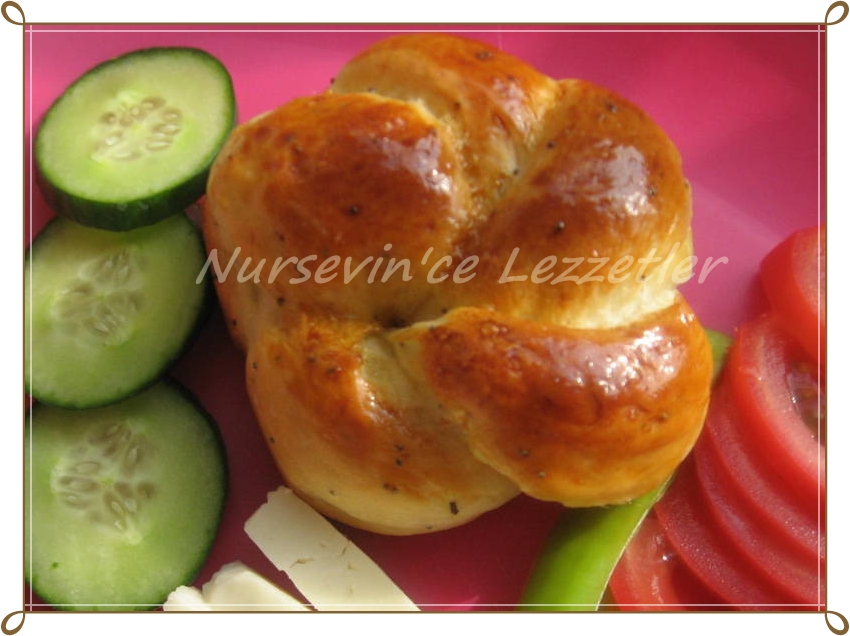 Sade Poğaça Tarifi