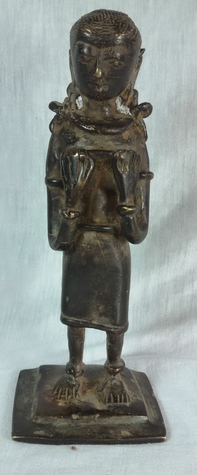 AMBOINA ANTIQ: Patung perunggu primitif 3