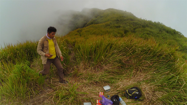 Slamet Riyadi: Uniknya Pendakian Puncak Botak Gunung Ungaran Jalur Timur | Holiday Runner