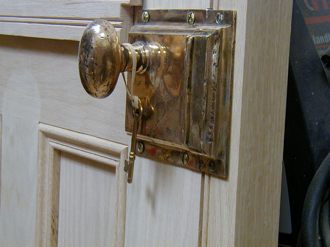 Friends Colorado Springs: Coach door hardware 5-7-11