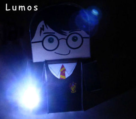 Harry Potter: Harry with LED Wand Paper Toy | Paperized Crafts