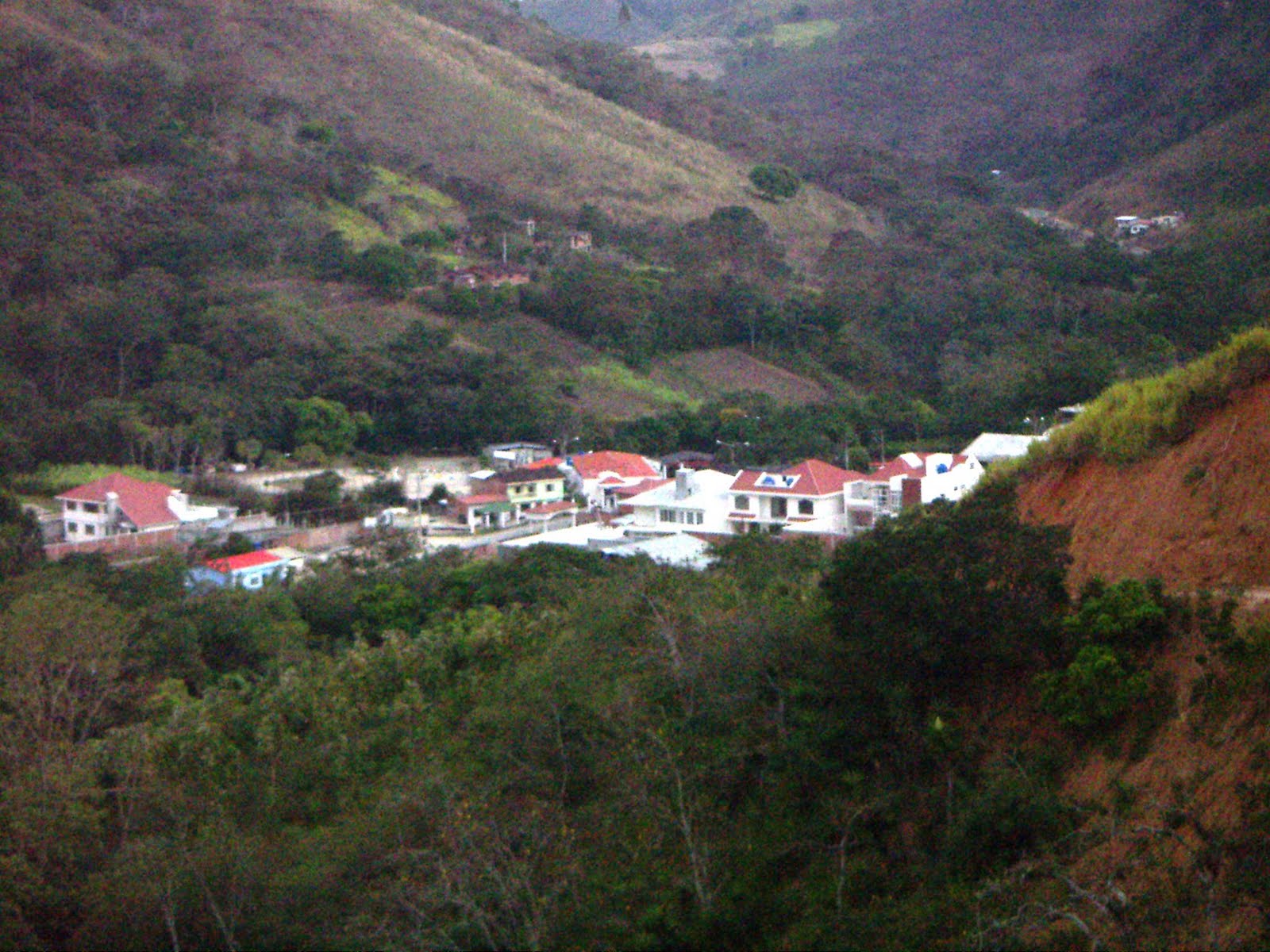 TARAPAL SAN ROQUE PIÑAS: ATARDECER DE VERANO EN TARAPAL