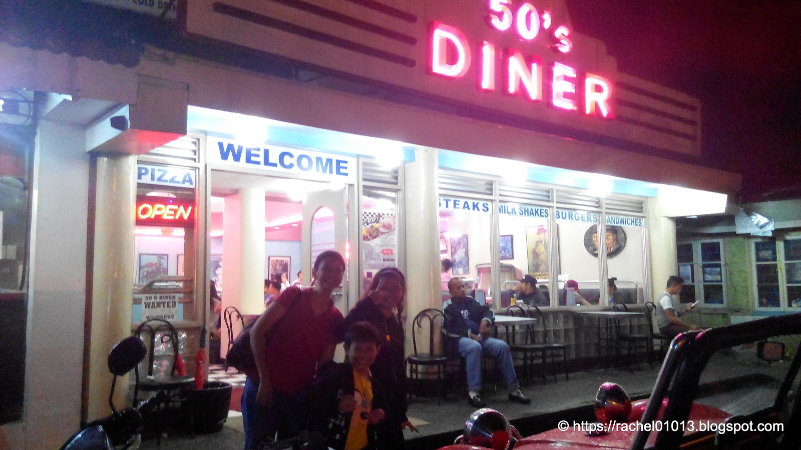 A Day in the Life: Dinner at the iconic 50's Diner in Baguio City