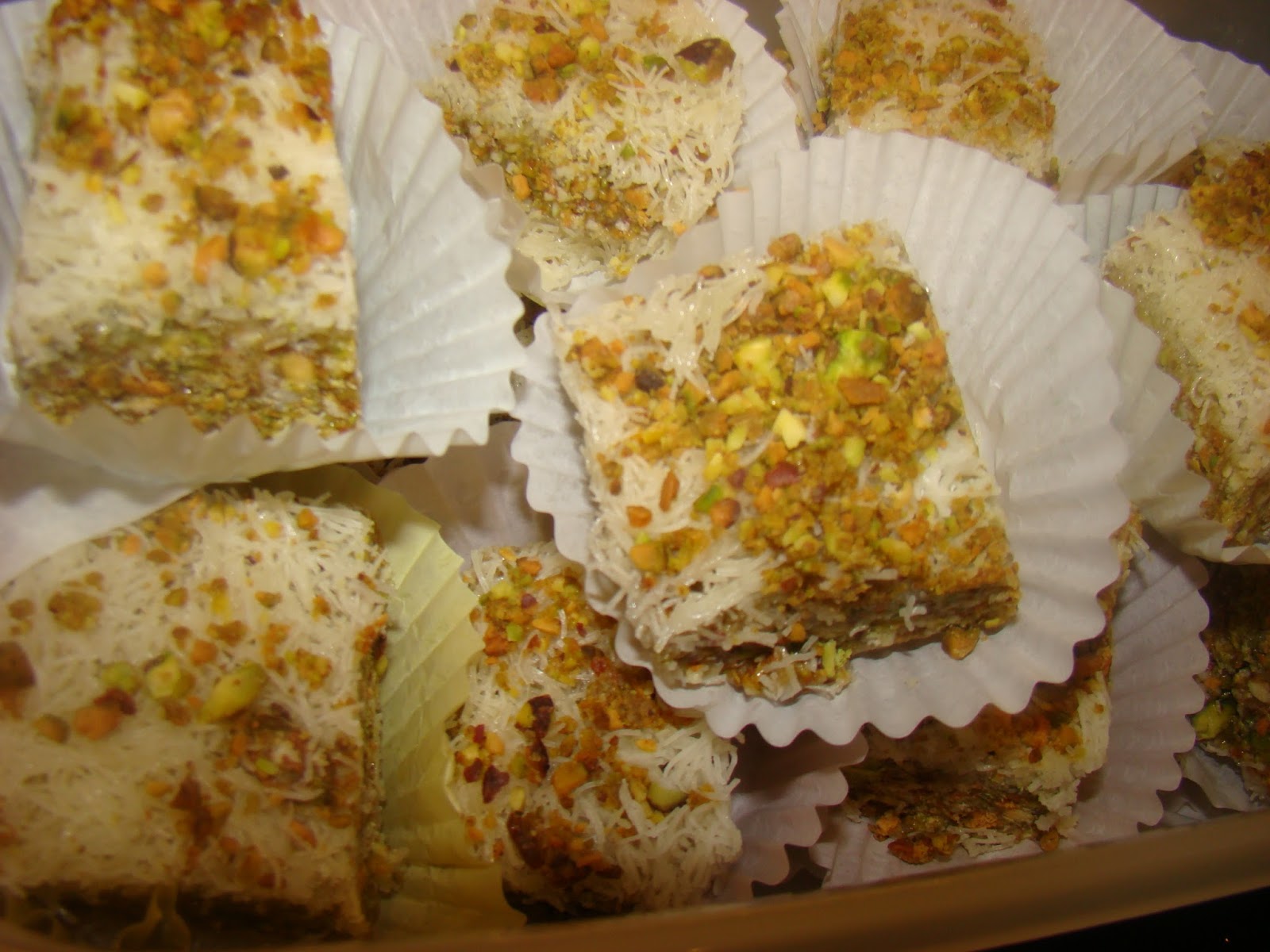My Favorite Recipes Collection: Ballourie or Ballorieh Baklava