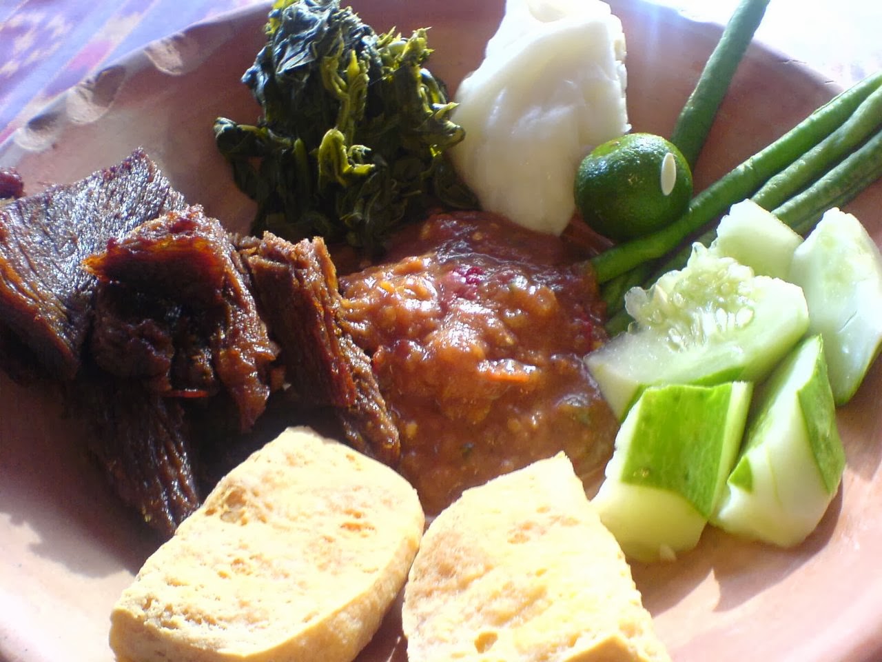 I Need To Tell : The World From My Perspective: Nasi Lalapan