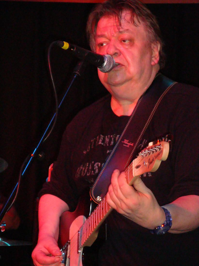 Zona Rock Dan Metal : JOHAN SLAGER