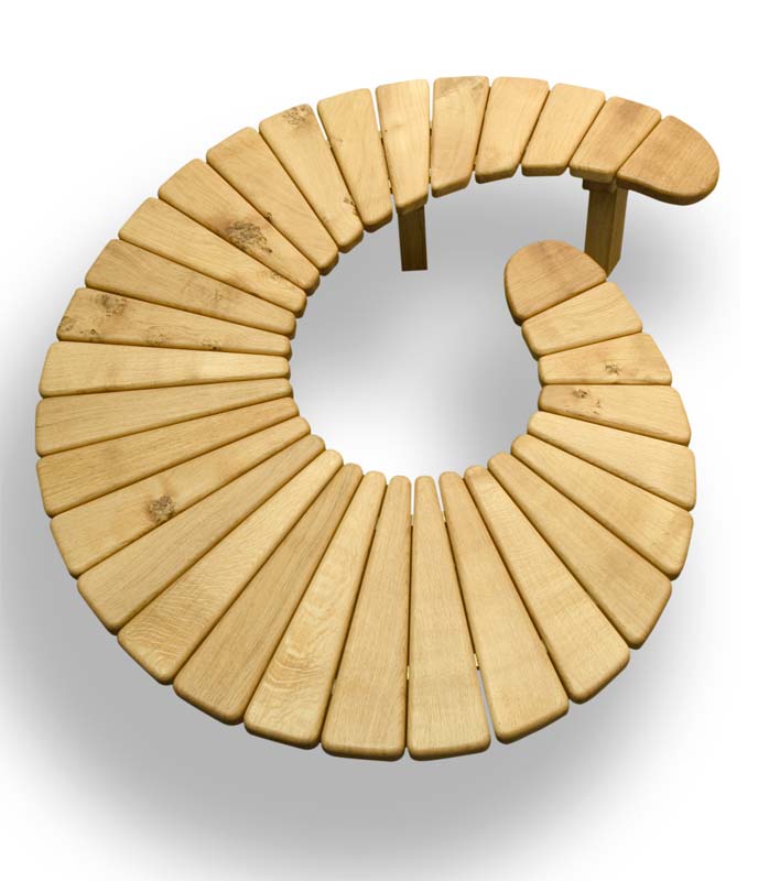 Sean Hellman: circular bench for Merton College, Oxford