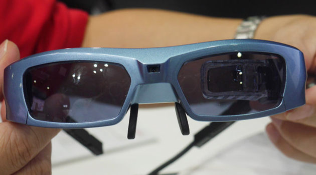 LES LUNETTES ÉLECTRONIQUES POUR PERMETTRE AUX AVEUGLES DE VOIR - XDA150