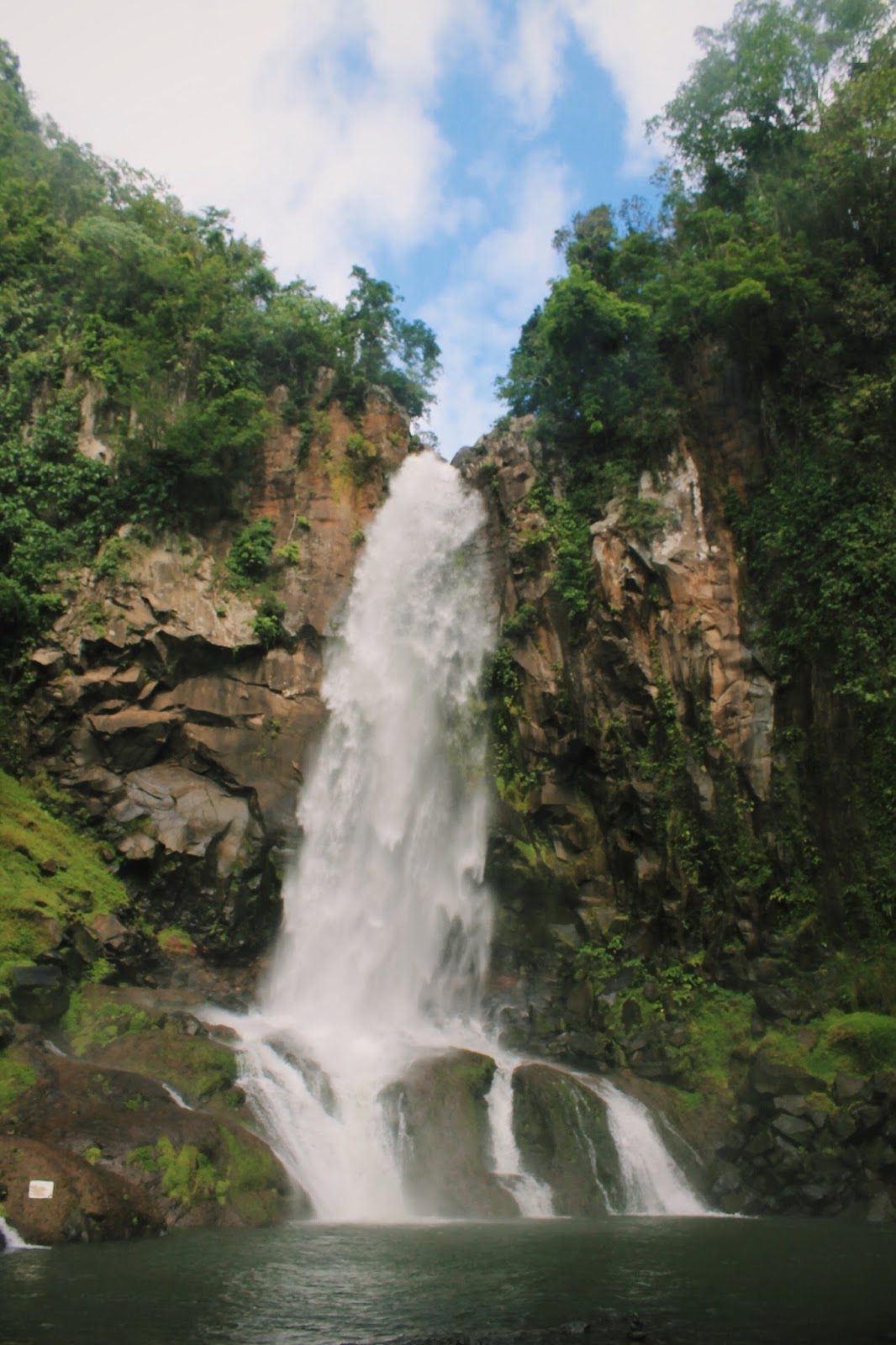 BUNTOT PALOS, LAGUNA: Day Trip Hiking Itinerary and Budget — RAESCAPE