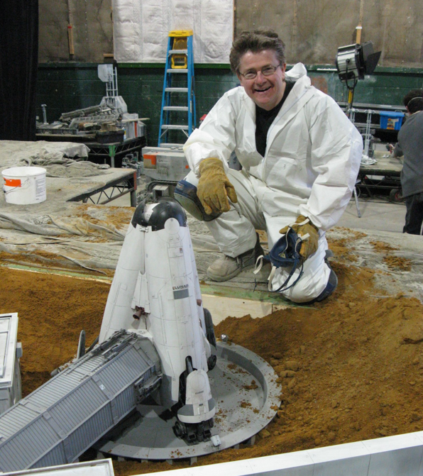 Movie Miniatures: Behind the Scenes: Steve Howarth's Moon Miniatures