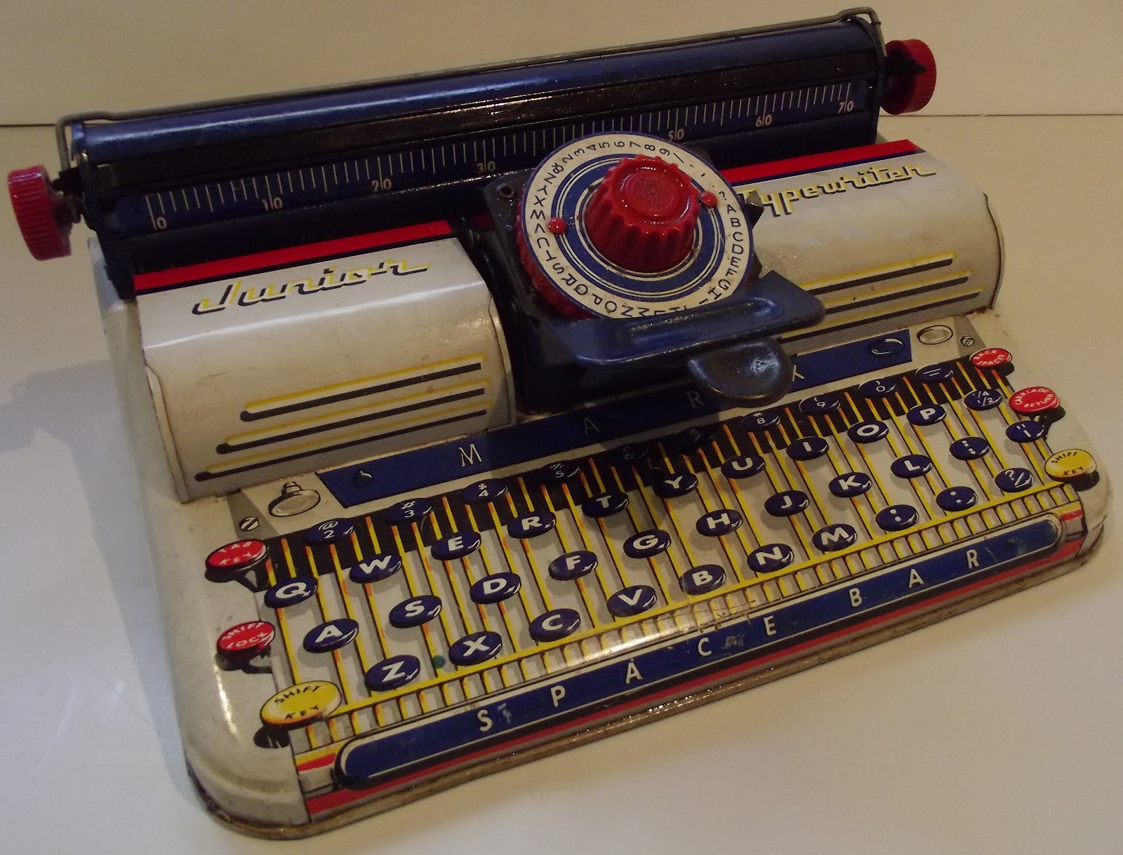 oz.Typewriter: Many More Toy Typewriters: Mostly from Samuel Berger
