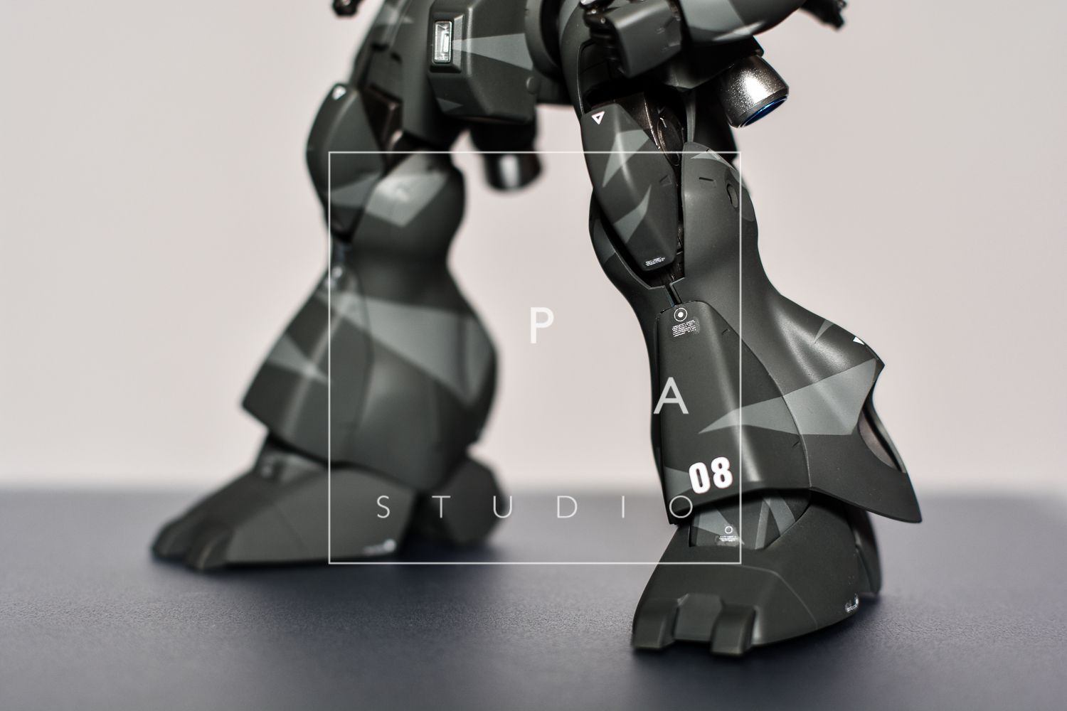 Custom Build: MG 1/100 MS-18E Kampfer