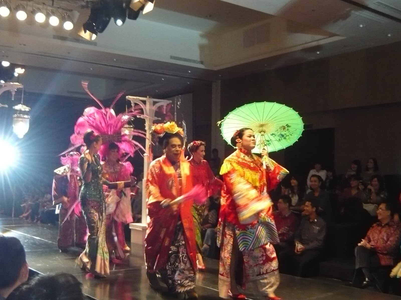 My Wardrobe and Things: #JF3 - Anne Avantie "Putri Tiong Hoa" tribute ...