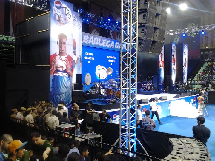 Live Love Believe..: Pepsi-Footy-Finale!