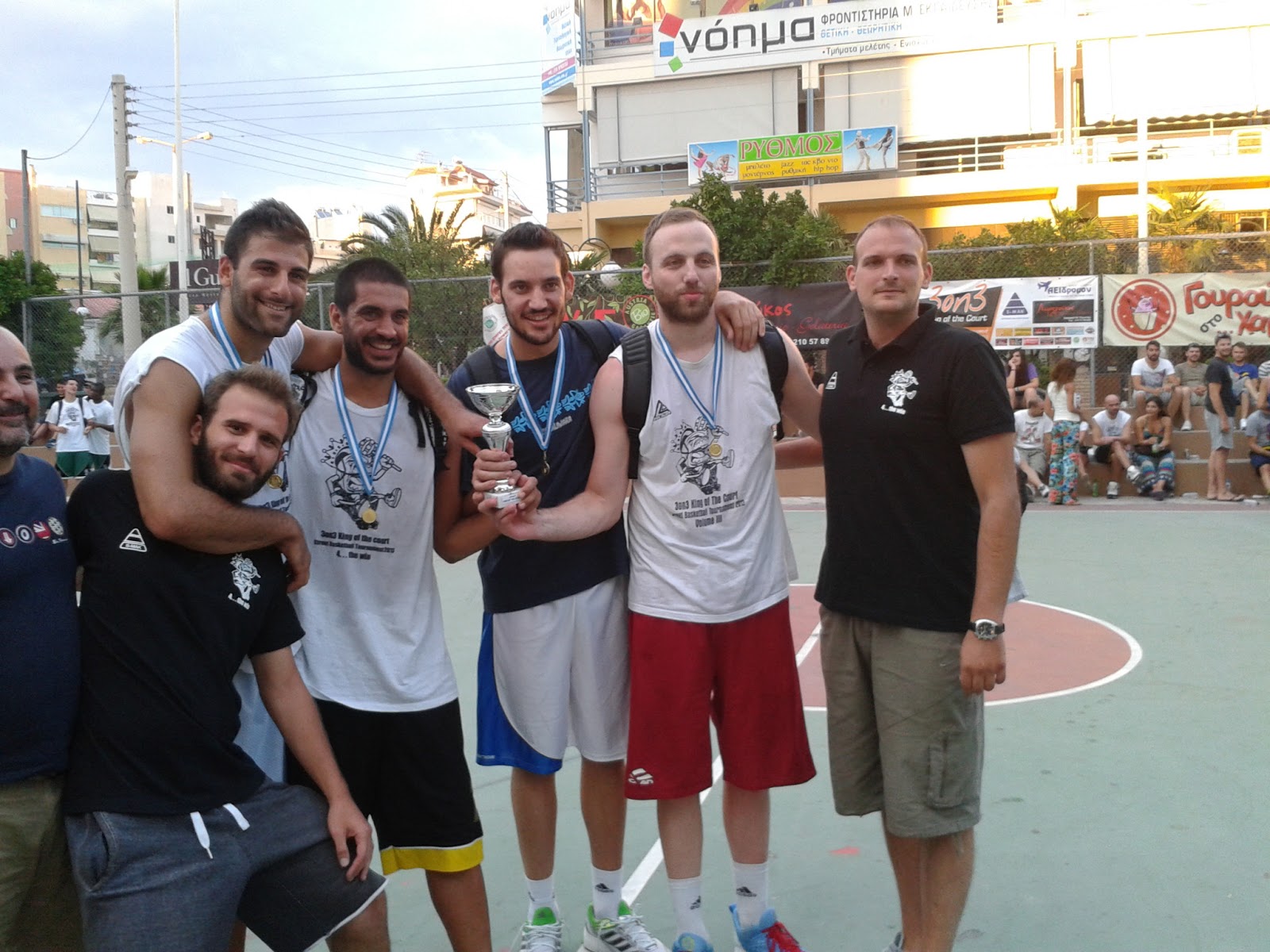 3on3 King of the Court Street Basketball Tournament: ΜΕ ΑΠΟΛΥΤΗ ...