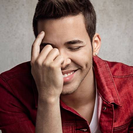 Prince Royce Dimples