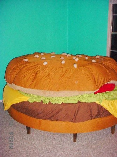 Welcome to FunnyDust: Hamburger Bed (11 Pics)
