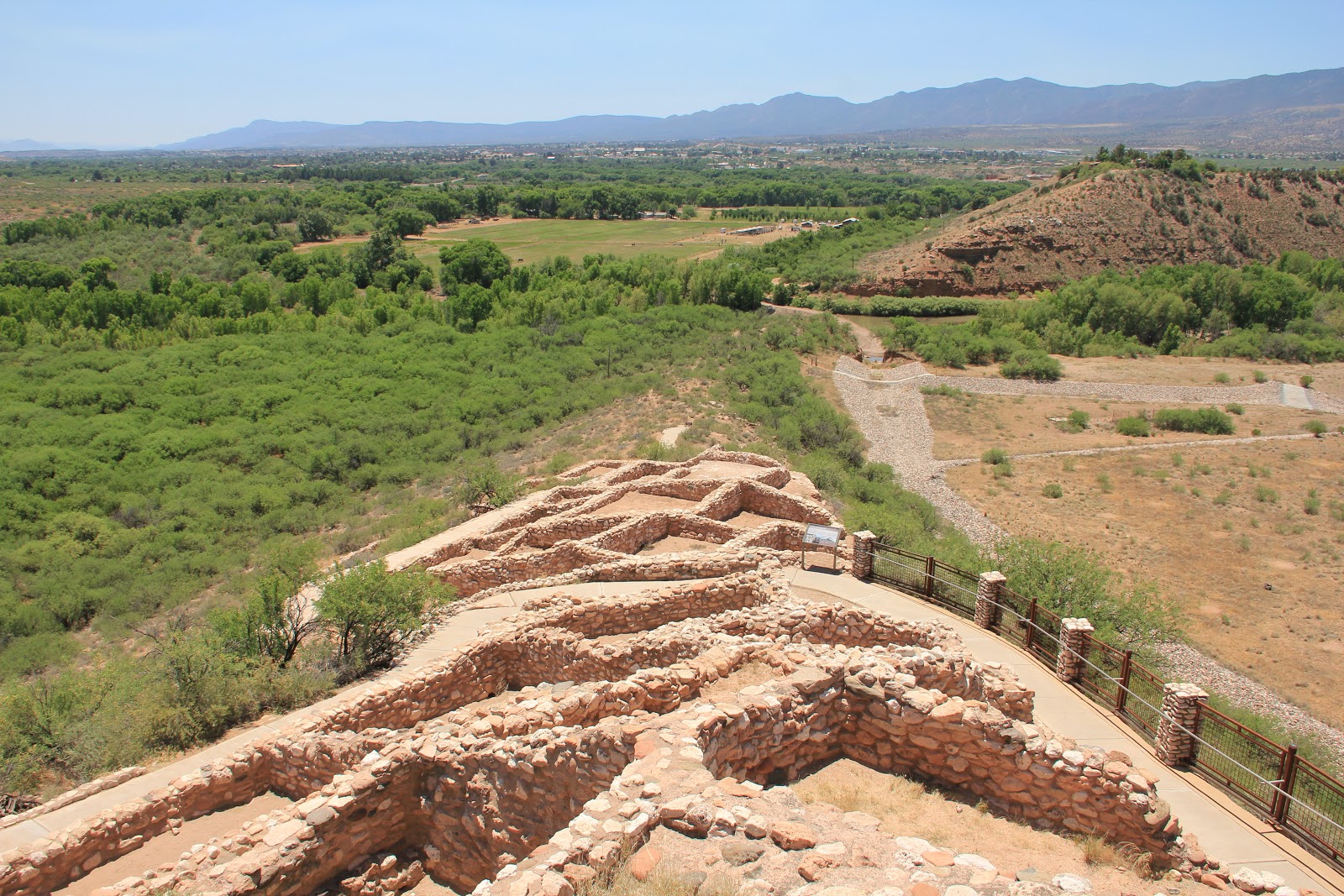 H*Mac: my photographic journal: Tuzigoot National Monument