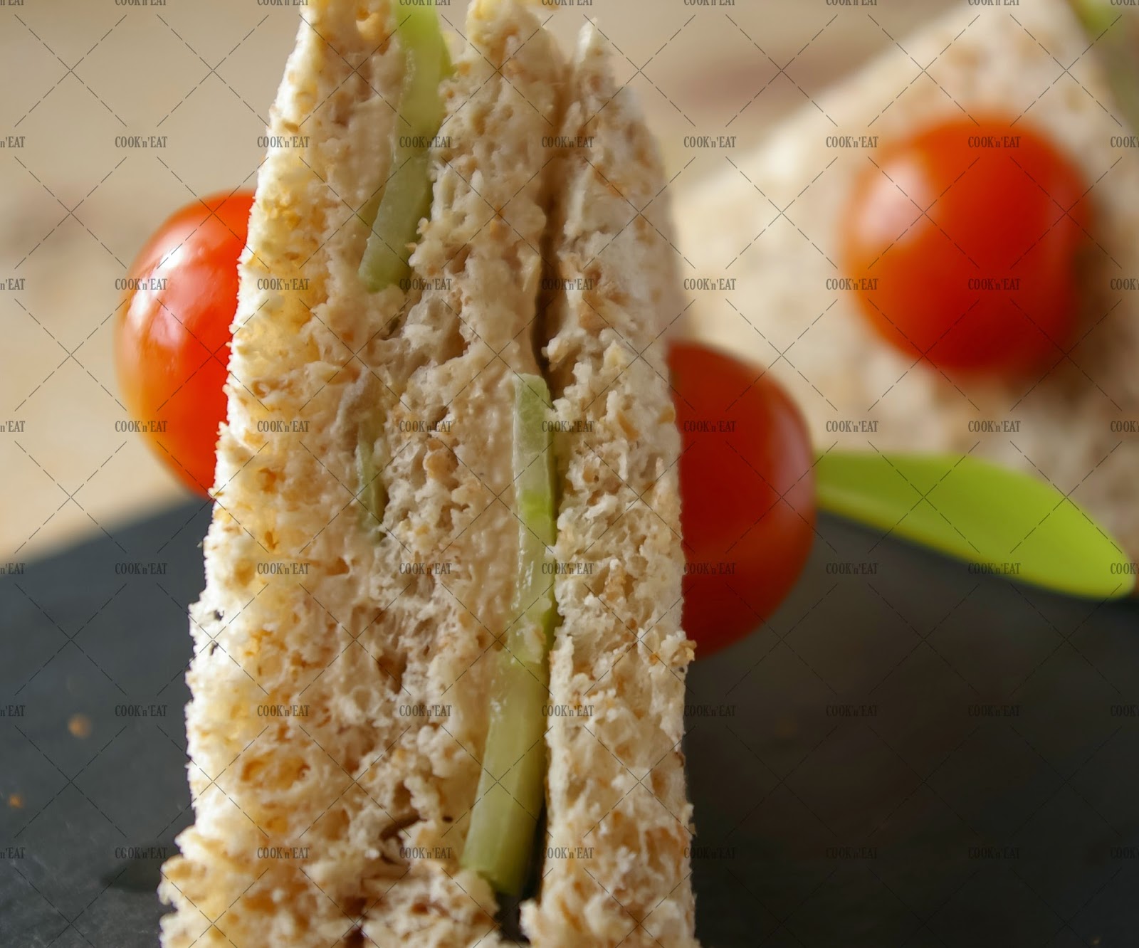 Recette de club sandwich aux rillettes de thon et concombre