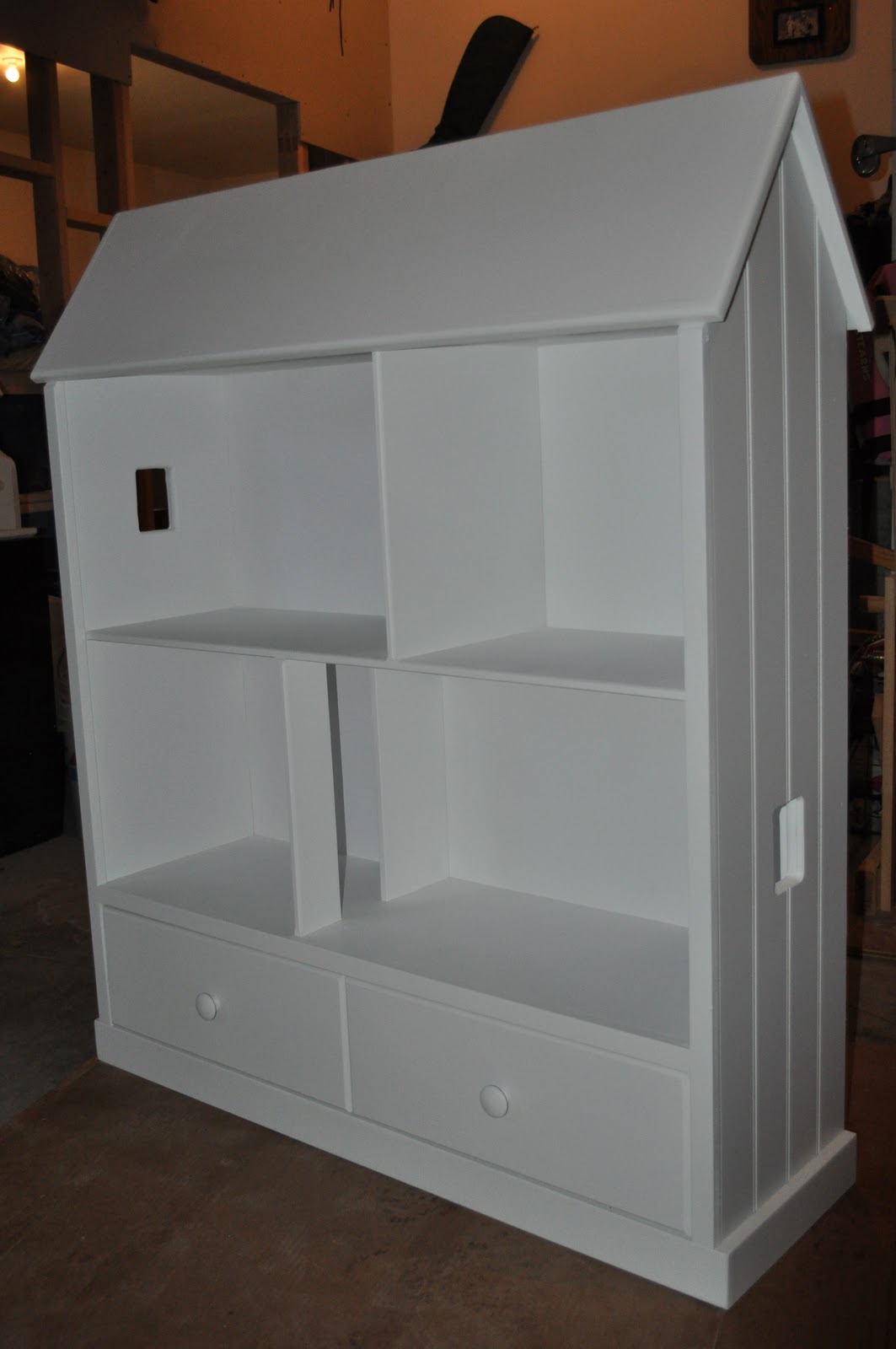 Shelves and Stuff: Doll Houses and doll furniture