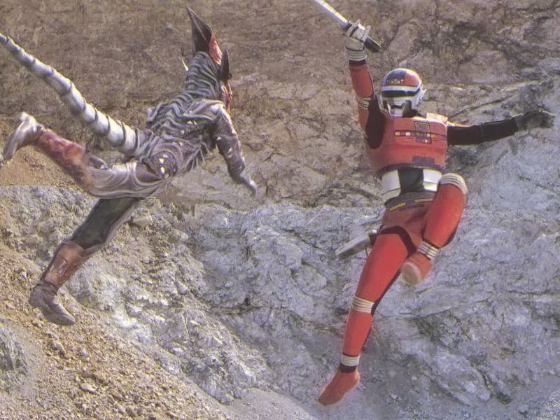 TOKUSATSU TOTAL: SHARIVAN - 1983 (宇宙刑事シャリバン, Uchū Keiji Shariban)