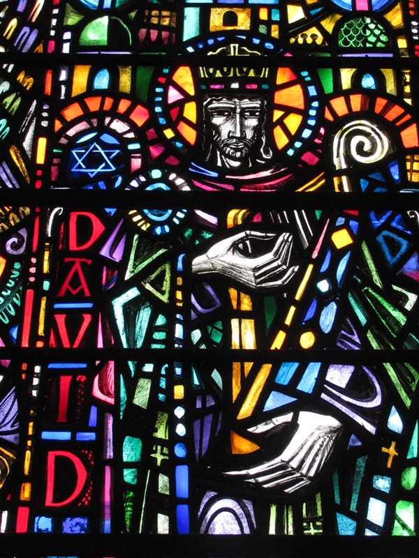 Witterings: The Eric Liddell Centre - another helping of glass