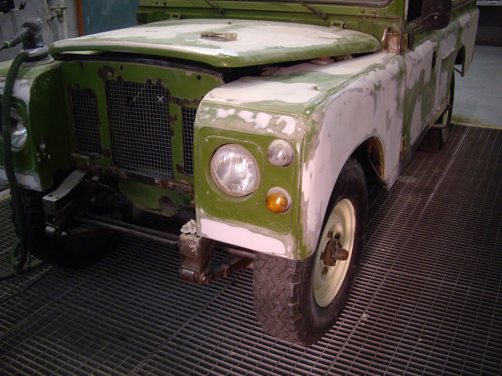 MOTORÓN: - Land Rover - Restauración