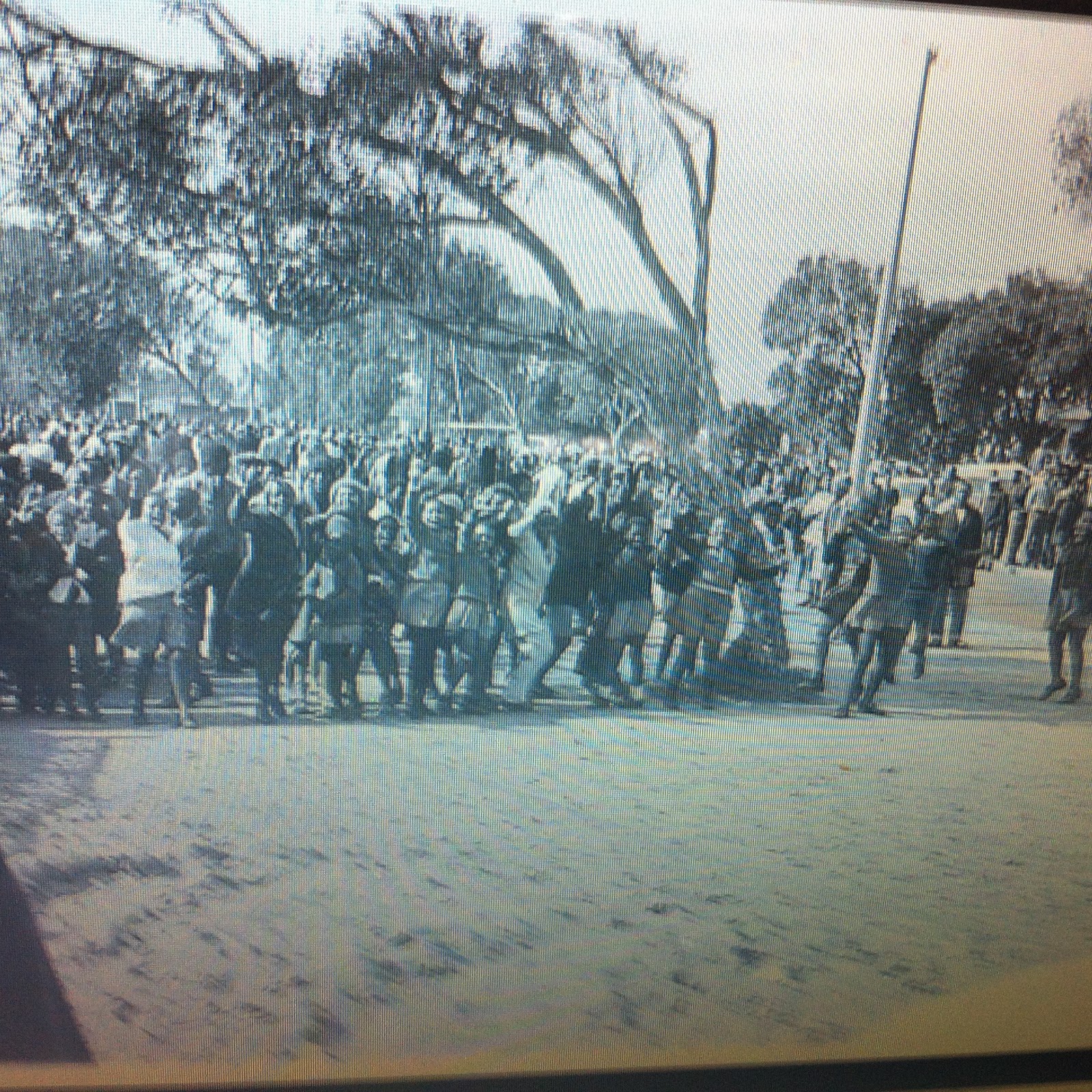 THE BLACK SOCIAL HISTORY:: BLACK SOCIAL HISTORY : THE SOWETO MASSACRE ...