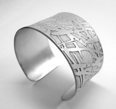 Etched, Engraved and Textured Aluminium Jewelry by 13AlGiorelli / The ...