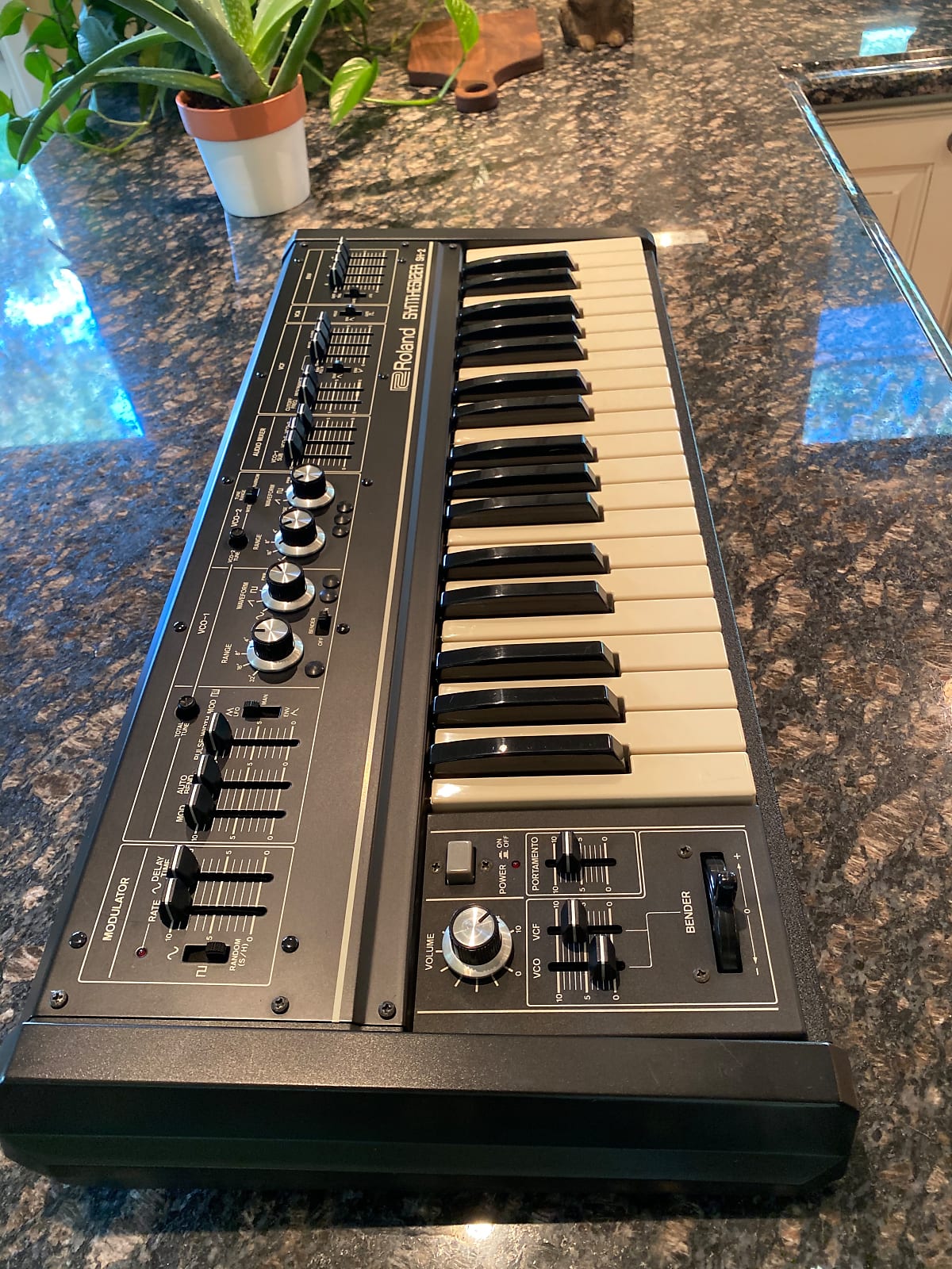 MATRIXSYNTH: 1978 Roland SH-2 with Original Box